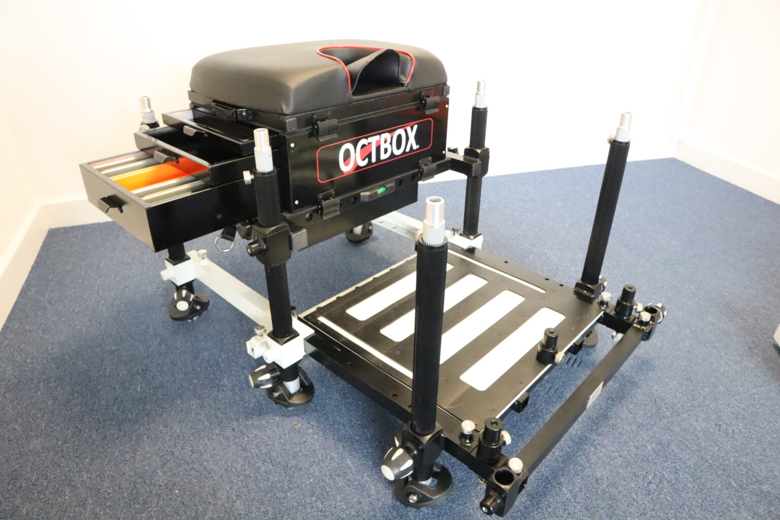 D36 Octbox Limited Anniversary Seat Box - Octbox Ltd