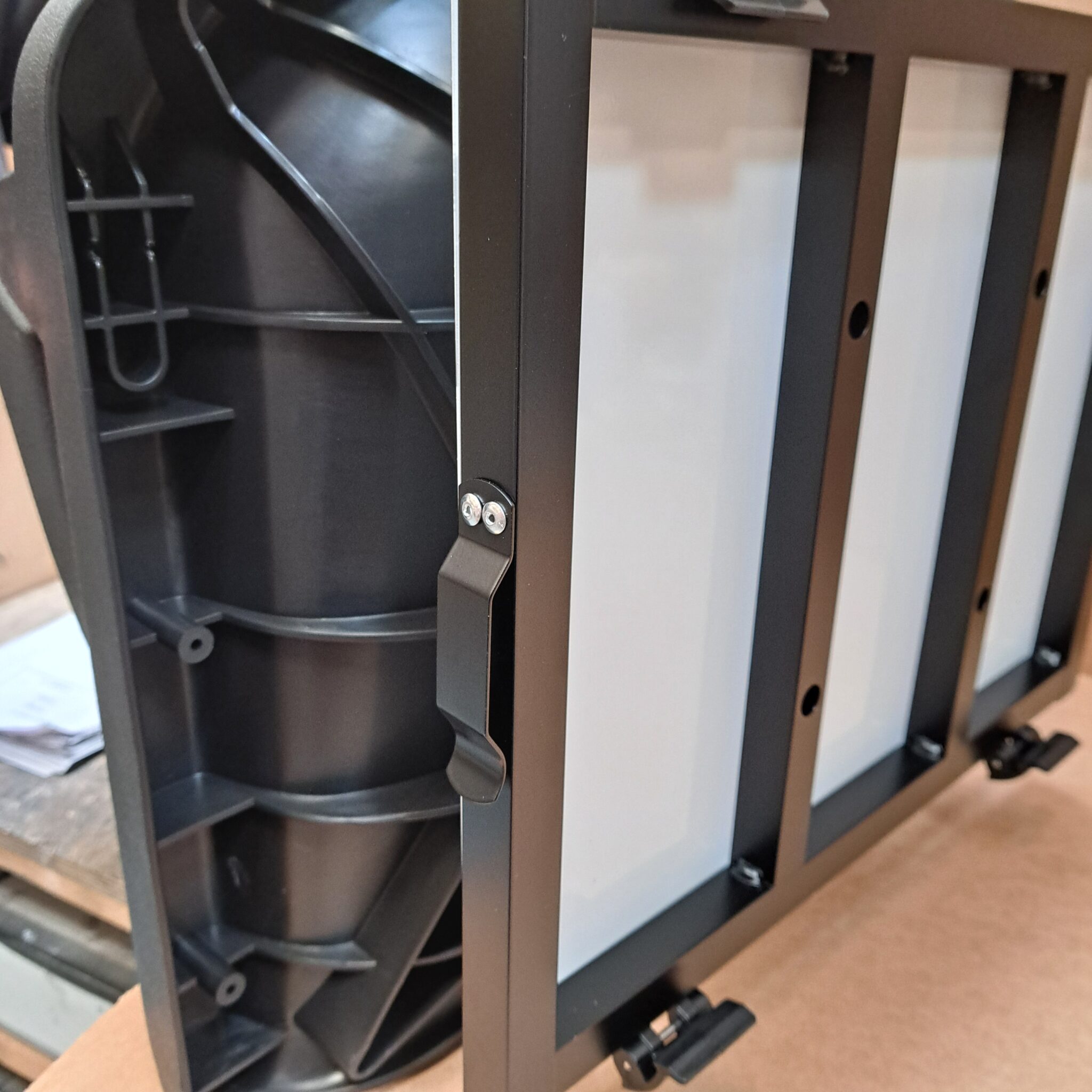 Rotating Seat with folding Back Rest R-oct-400 - Octbox Ltd